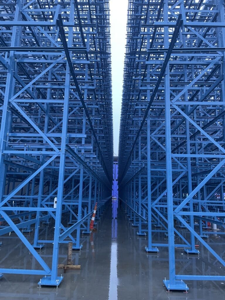 Automated Storage Retrieval Systems (ASRS) Rack-supported Construction ...